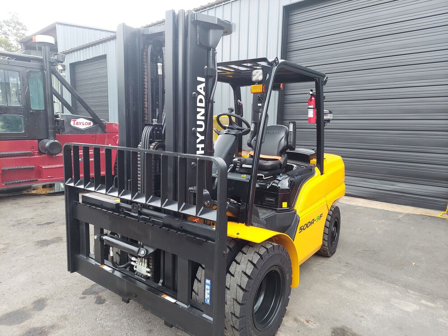 The Gulf Coast's Premiere Hyundai Forklift & Equipment Dealer!