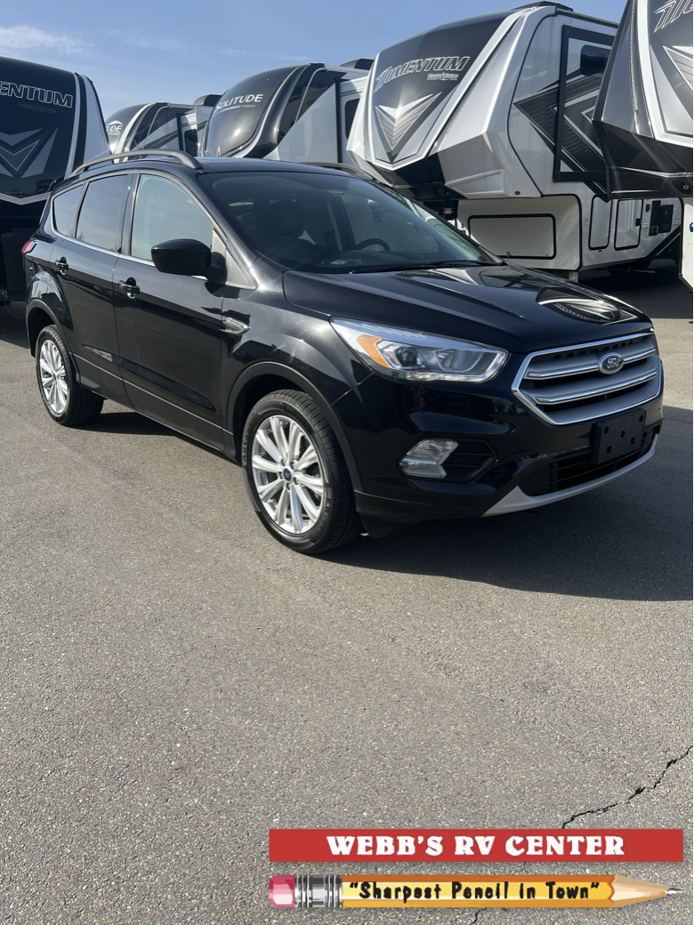 RV Campers Dealers in Maine