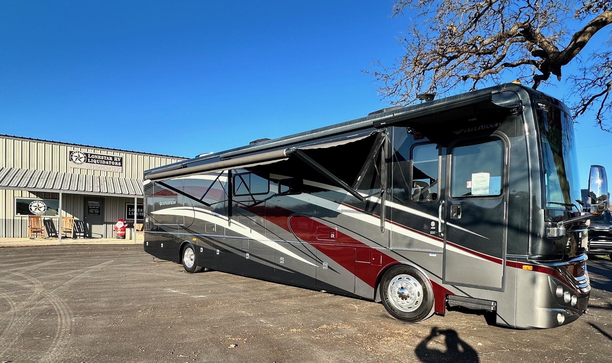 Lonestar RV Liquidators | Veteran Owned in Cowtown, Texas