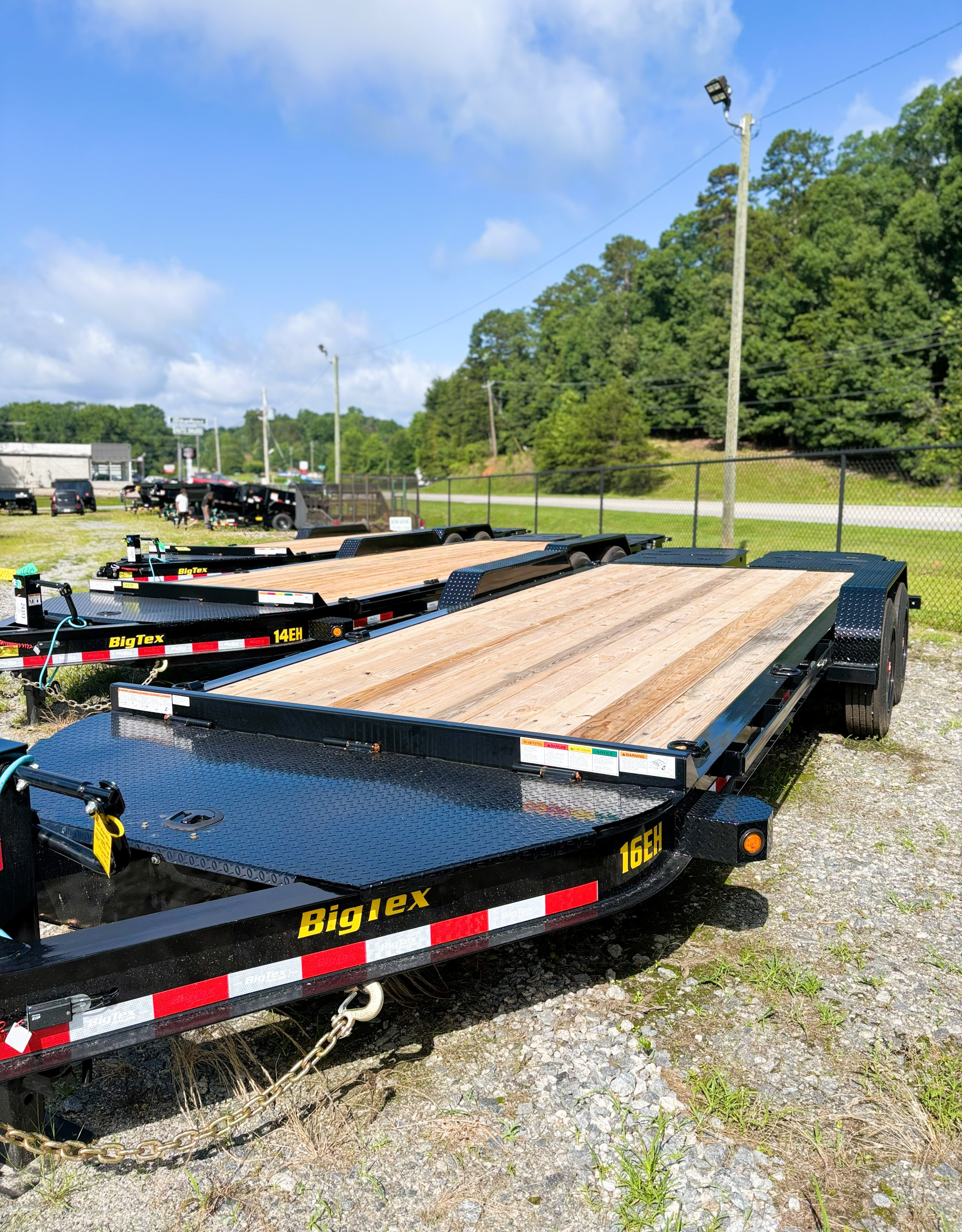 Trucks & Equipment Trailers for Sale in Georgia