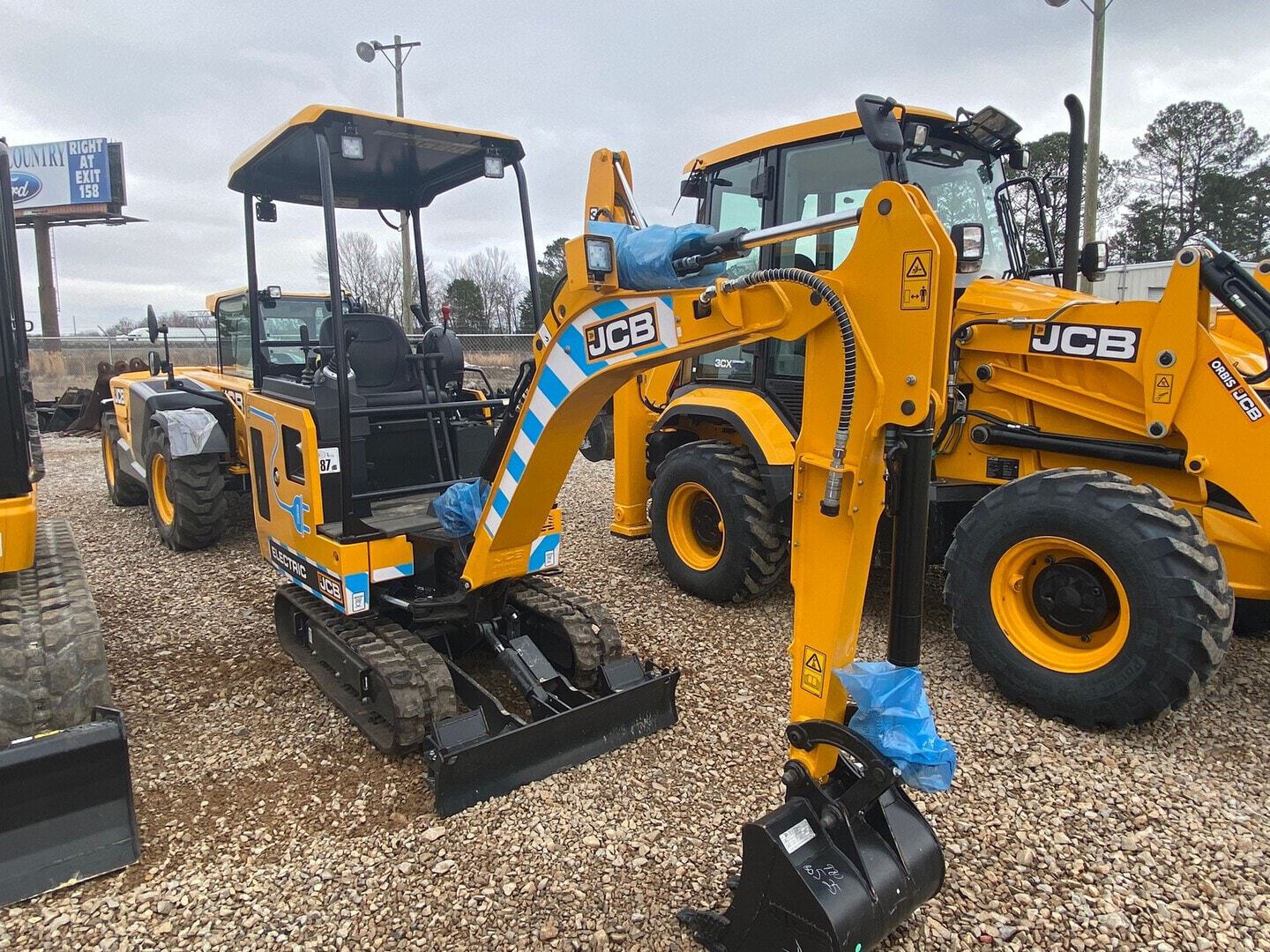 New 2023 JCB 19C-1E in Pooler, GA