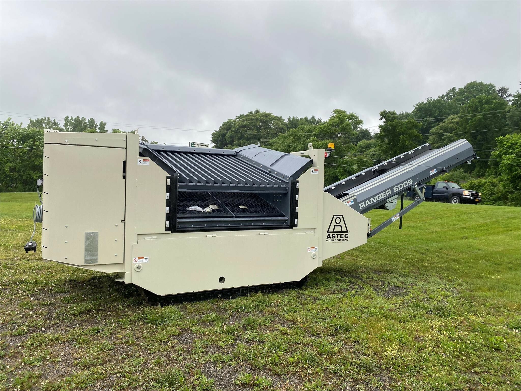 Hoffman Equipment | Heavy Equipment Dealer NY, NJ & PA