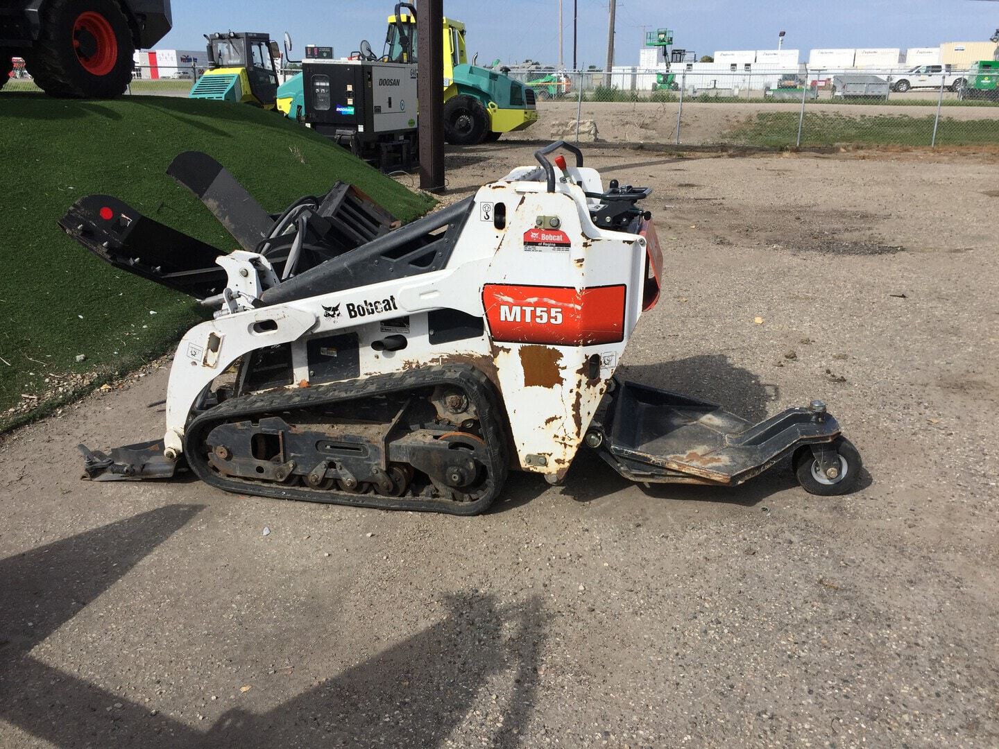 Bobcat Mt55 Attachments