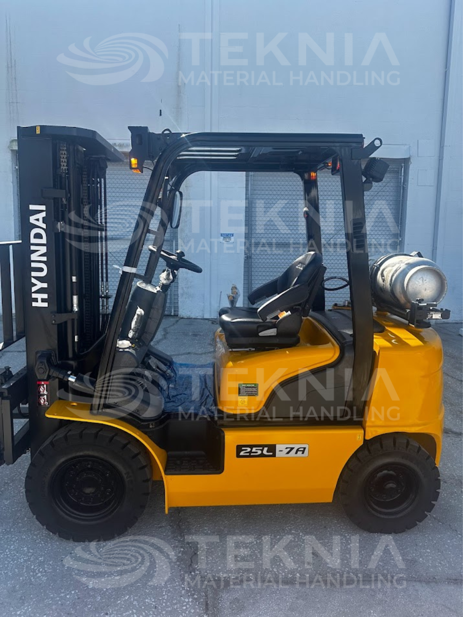 Forklifts and Industrial Equipment for sale near Tampa, FL. | Teknia ...