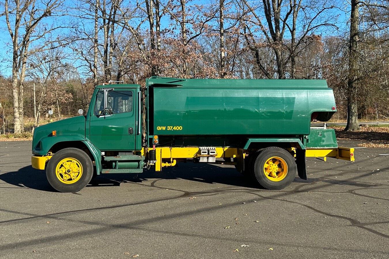 Used 1995 FREIGHTLINER FL80 W/ 1994 TRANSTECH: 2800 GAL ALUMINUM FUEL ...