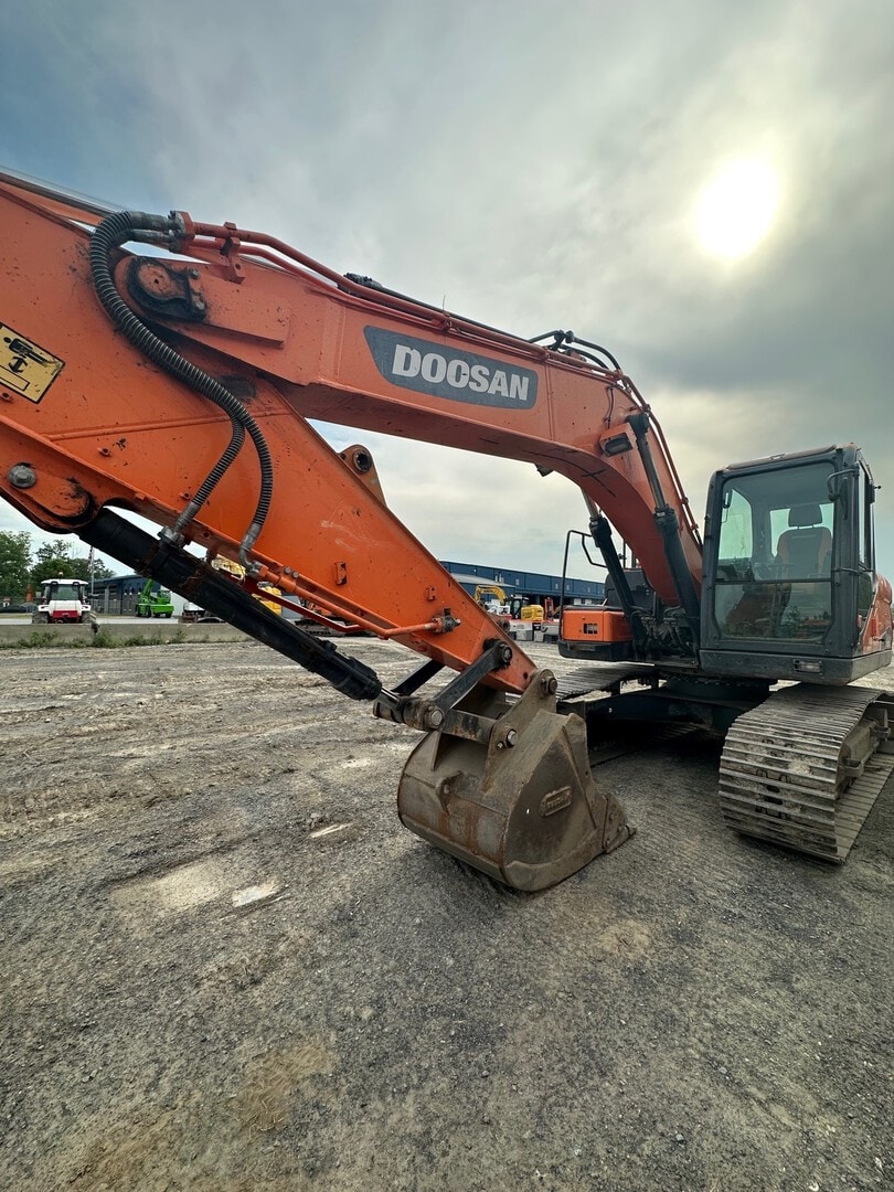 2015 Doosan DX180LC-5 For Sale (56204569) from Robert H Finke & Sons ...