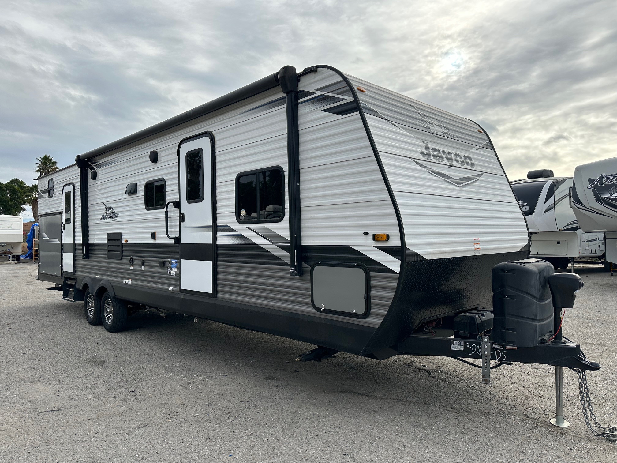 RV Motorsports & Travel Trailer Dealers in California