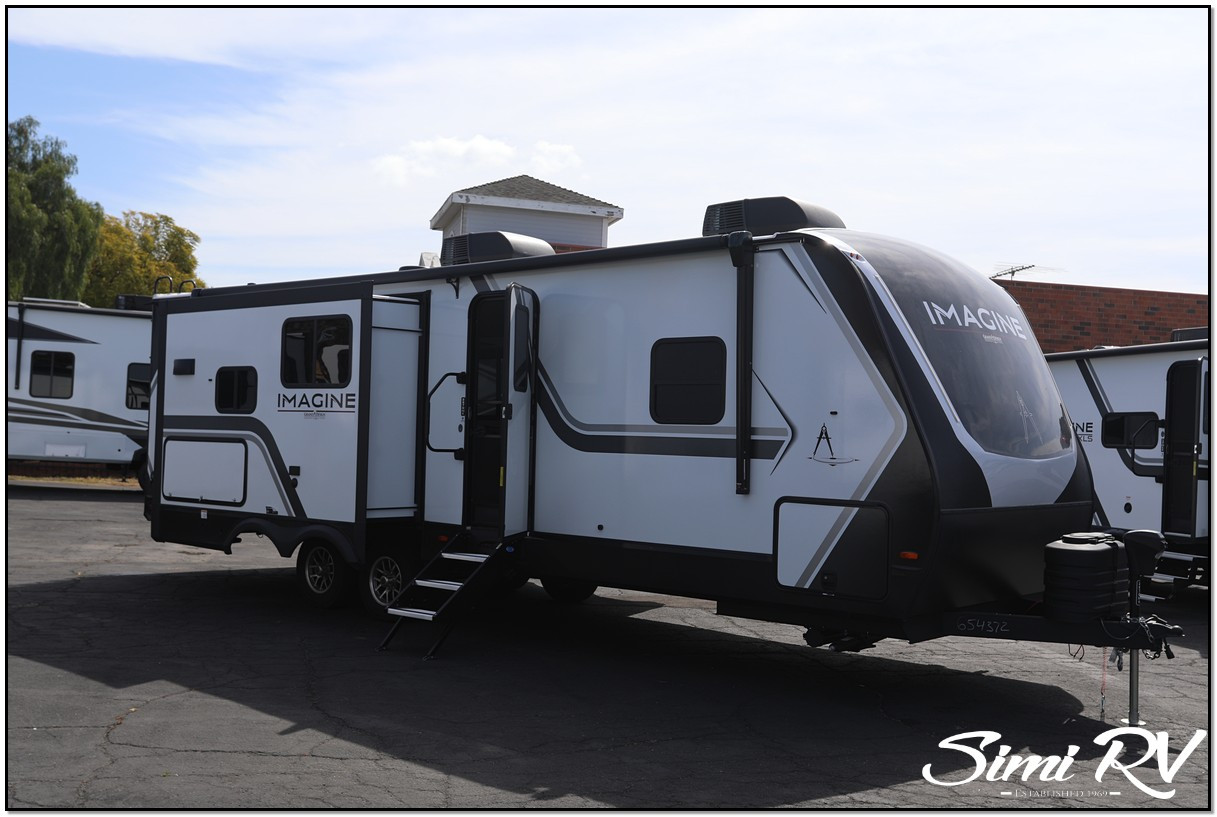 RVs for Sale Near Simi Valley, CA