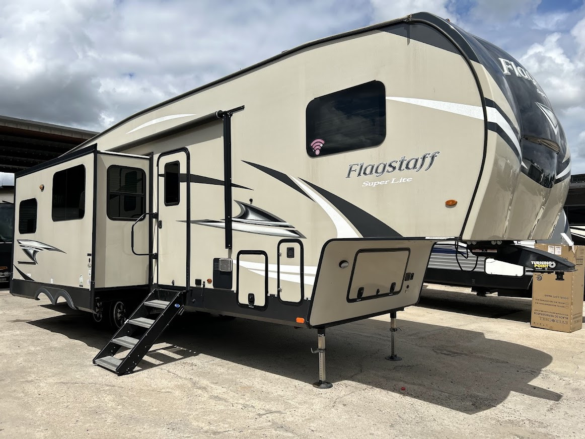 Used and New RVs for sale in Dallas TX