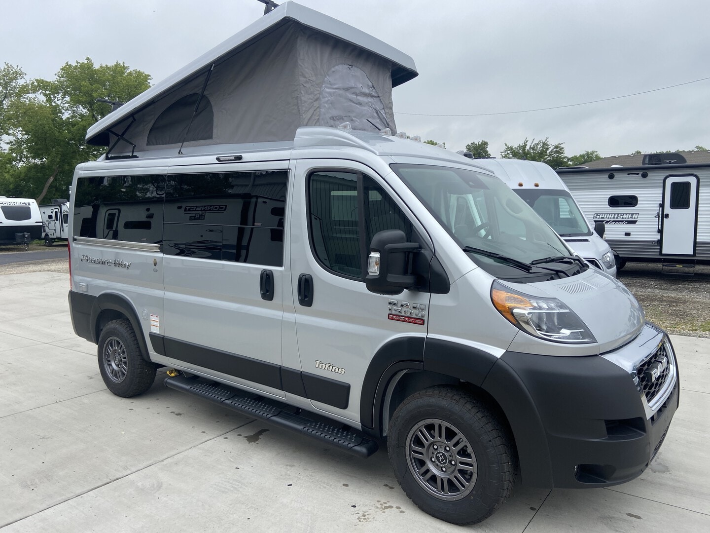 Advance Camping Sales, Featuring KZ, Pleasure Way, Winnebago, Sportsmen ...