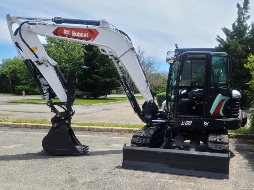 Sold 2023 Bobcat E88 Construction Compact Excavators