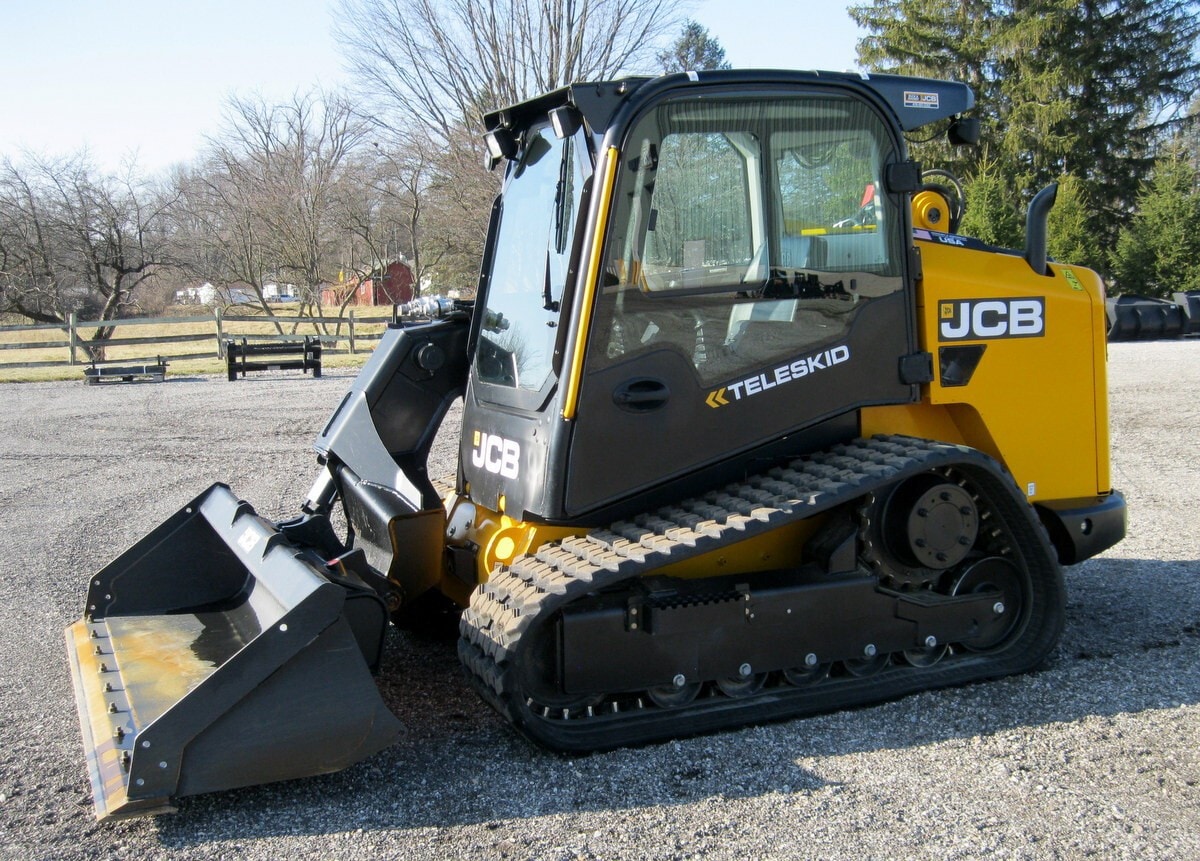 JCB Compact Track Loaders For Sale : Construction Equipment Guide