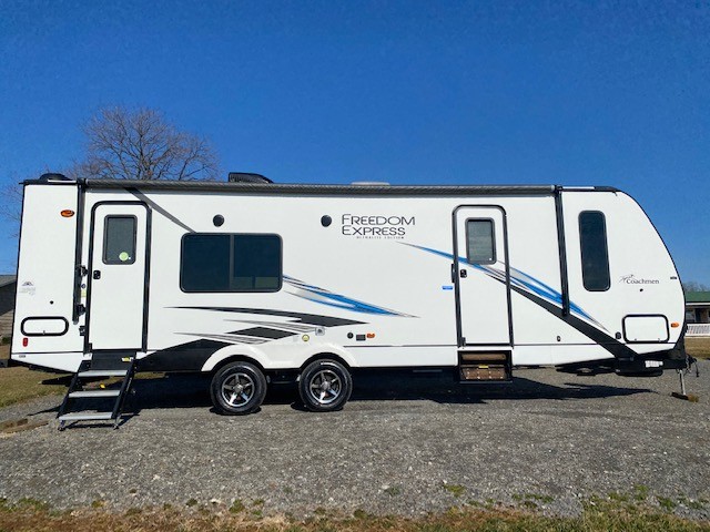 RV Camper for Sales at Countryside RV Center | RV Camper Dealers