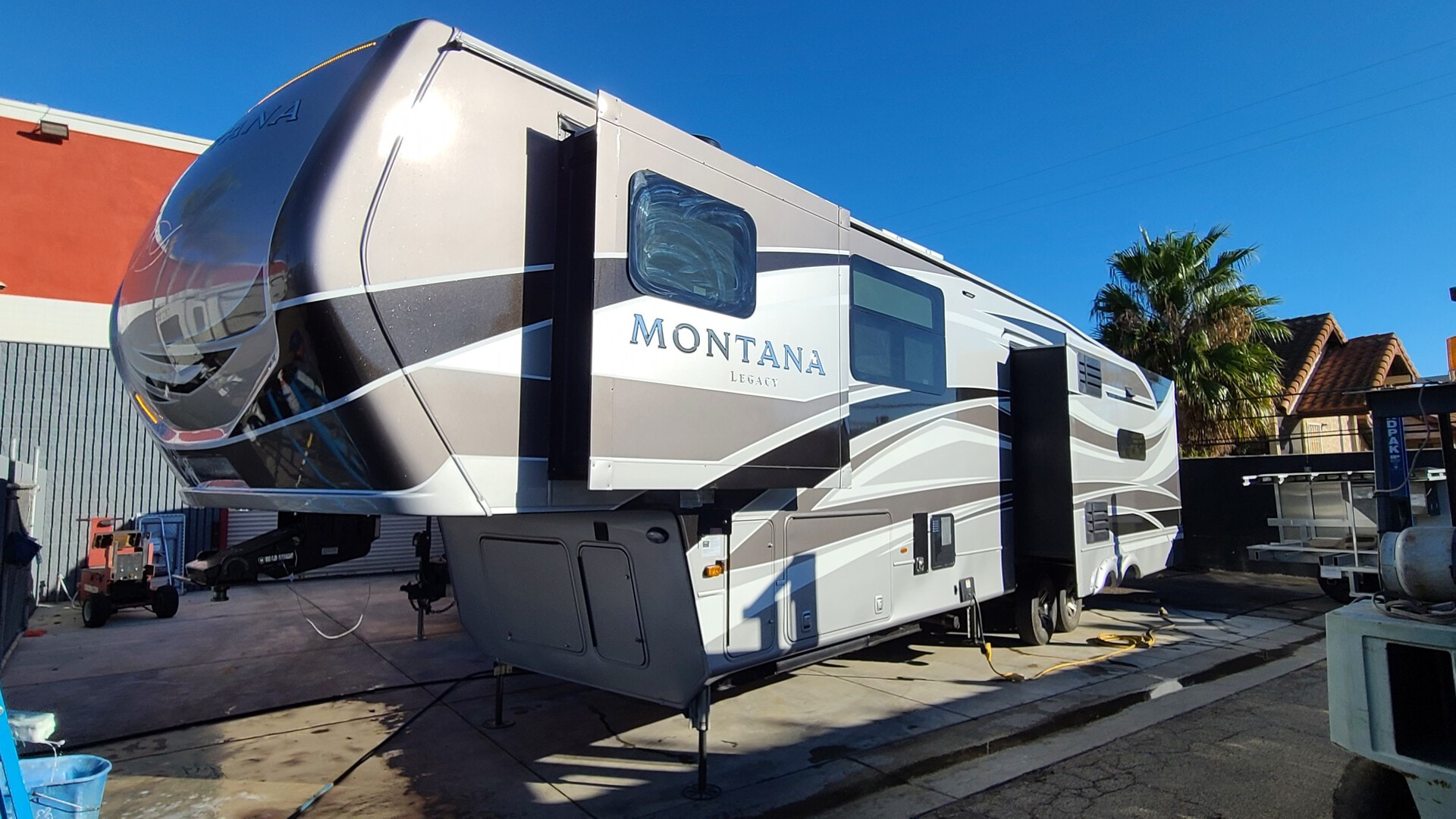 California RV Dealer | New & Used RV Sales, Parts, & Service