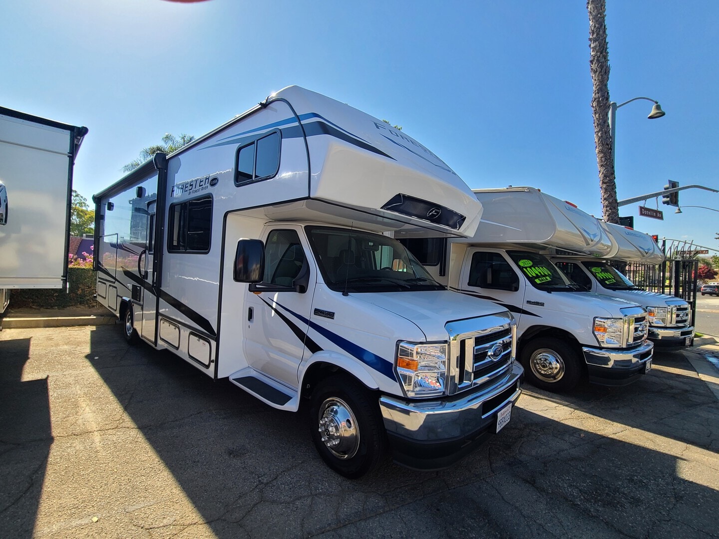 California RV Dealer | New & Used RV Sales, Parts, & Service