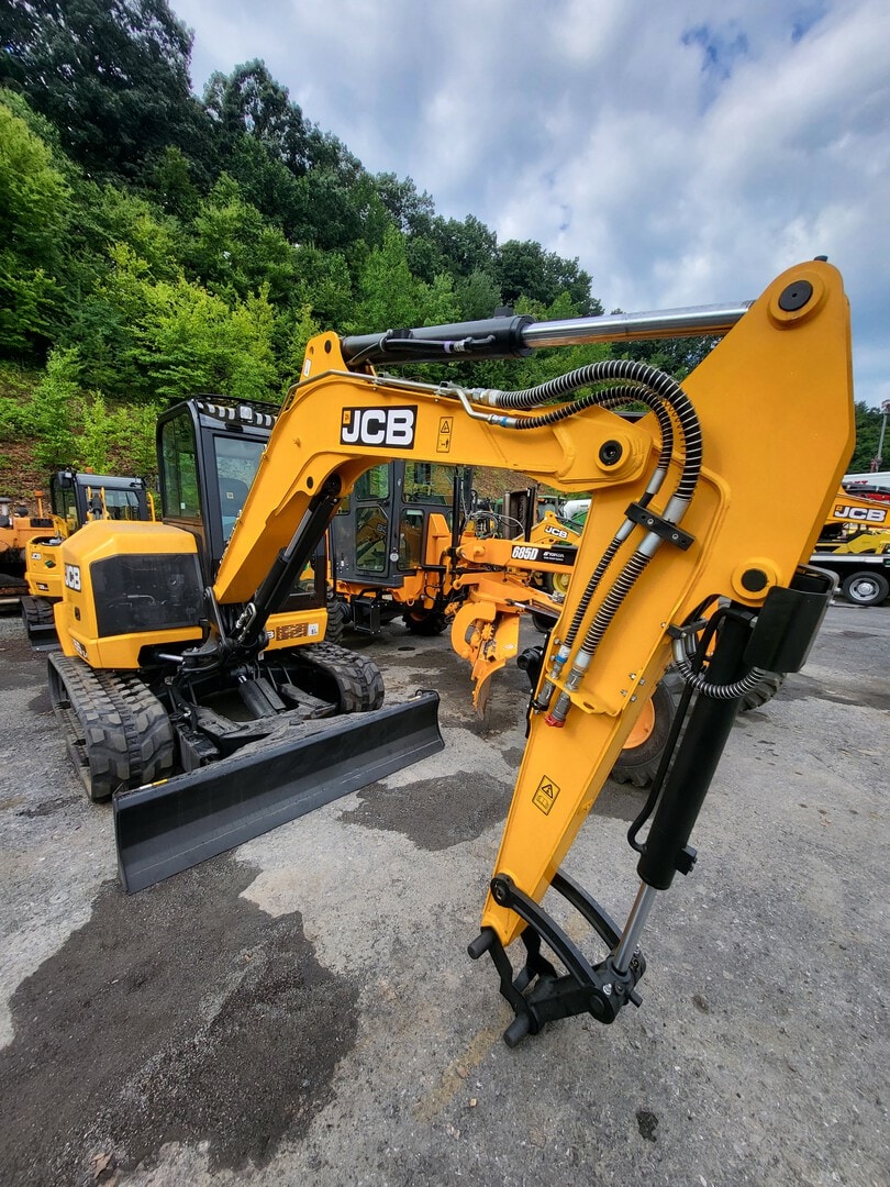 JCB Excavators For Sale : Construction Equipment Guide