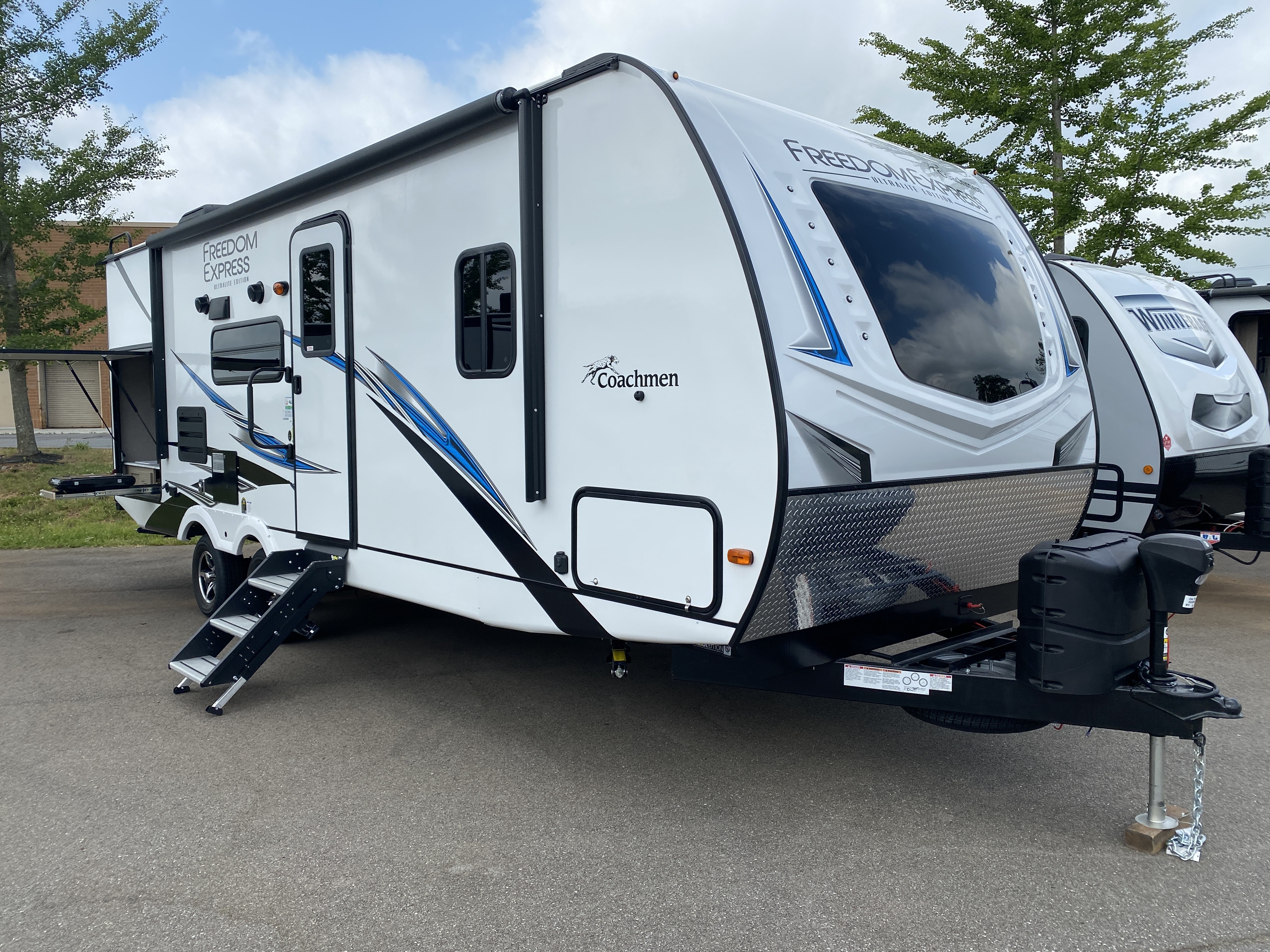 New 2021 Coachmen Freedom Express Ultra-Lite 248RBS in Lynchburg, VA
